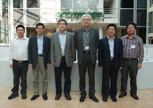 ESRF hosts a visit from the Shanghai Synchrotron Radiation Facility